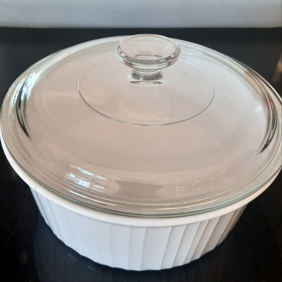Corningware | Kitchen | Corningware French White Round | Poshmark